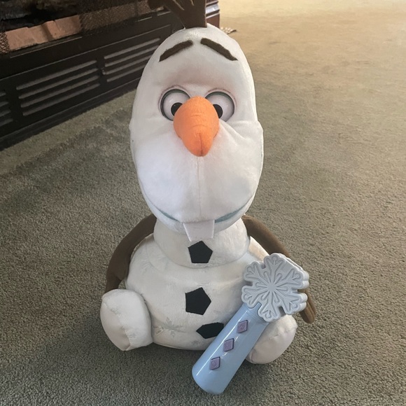 Toys | Follow Me Olaf Toy | Poshmark